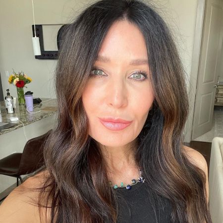 April Osteen Simons, Joel Osteen's Sister! Know Her Husband, Church ...