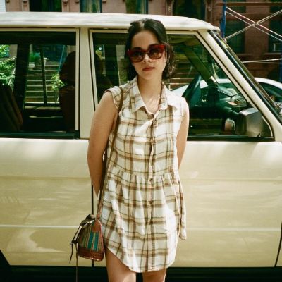 Get To Know About Julia Rehwald Boyfriend & Net Worth | Facts, Career & Bio