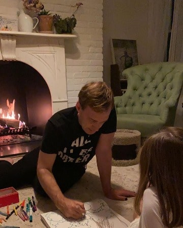 All About Caroline Estabrook, Dan Estabrook and Megan Boone's Daughter ...