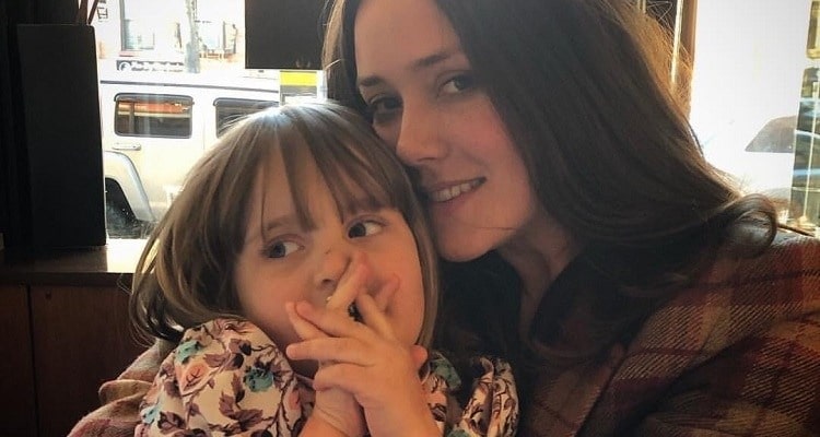 All About Caroline Estabrook, Dan Estabrook and Megan Boone's Daughter ...