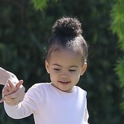 Izzy Oona Murphy: Eddie Murphy's Daughter's Private Life, Net Worth ...