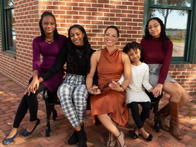 Untold Facts About Rena Frazier - Her Net Worth, Husband, Kids, Height ...