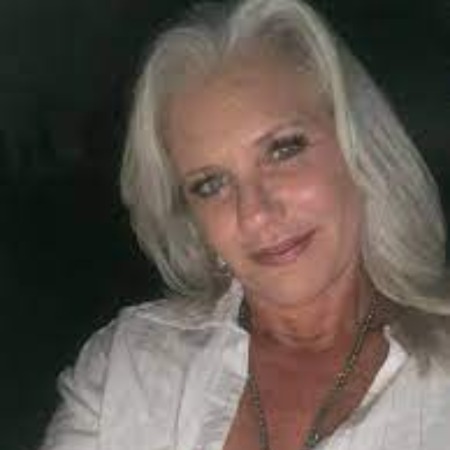 Meet Cameron Diaz Sister Chimene Diaz - Net Worth, Daughter, Husband ...