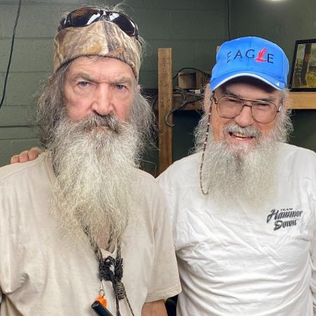 Inside Si Robertson's Life: From Vietnam Veteran to Reality TV Sensation