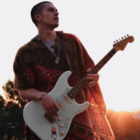 Who is Billy Unger? Know His Realtionship, Career, Siblings, And Net Worth