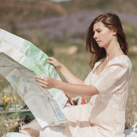 Get To Know About Molly Elizabeth Brolin - Assistant Producer At Men In ...