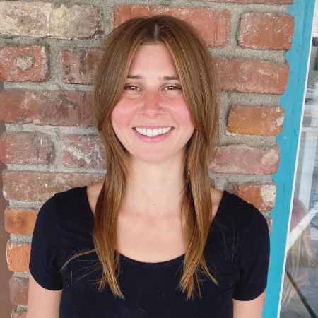 Get To Know About Molly Elizabeth Brolin - Assistant Producer At Men In ...