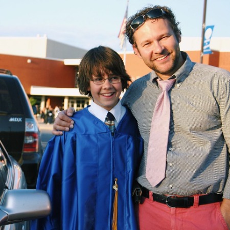 Sara Dobrik 's Biography: Age, Family, Net Worth, And Relationship Status