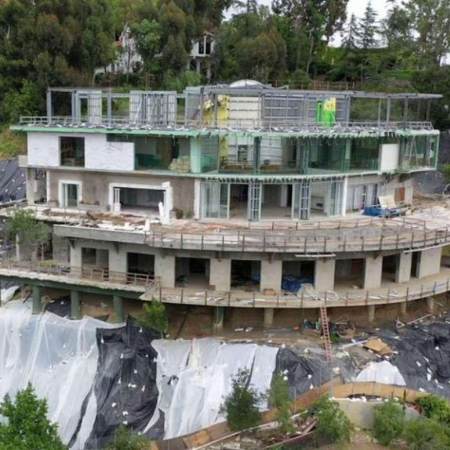 Colton Aflalo Bio: Exploring the Hadid Dynasty and Family Dynamics