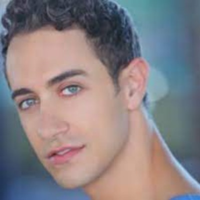 Meet Connor Douglas Gilliland : Bio, Parents, Net Worth, Relationship ...