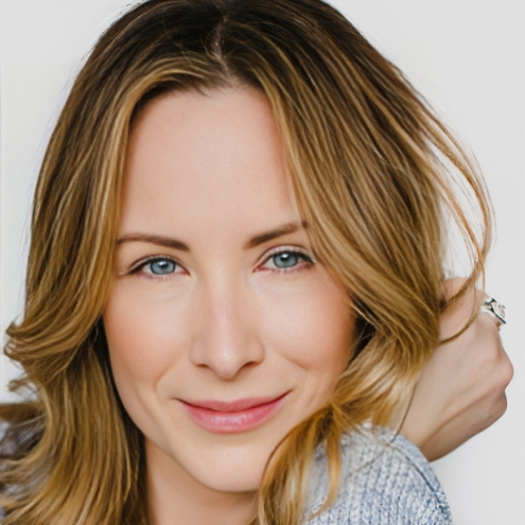 "Lisa Durupt: From Ice Hockey Star to Acclaimed Actress and Entrepreneur"