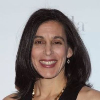 Beatrice Alda: Actress, Filmmaker & LGBTQ+ Advocate – Biography & Impact.