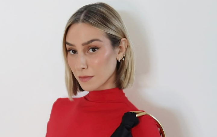 Ashley Avignone: Fashion Stylist, Designer, and Taylor Swift’s Best ...