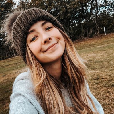 Zoë Sugg (Zoella): British YouTuber, Entrepreneur, and Mental Health ...
