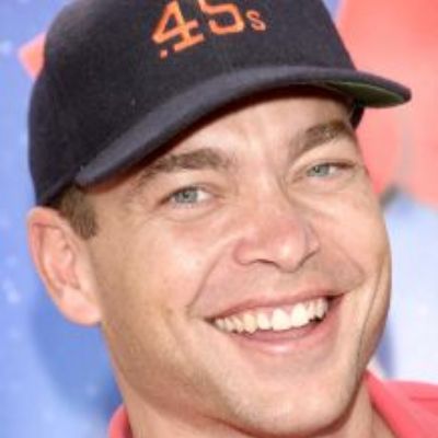 Jonathan Breck: Biography, Career Highlights, and Notable Roles.