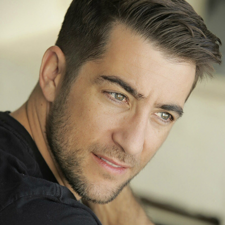 "Jonathan Togo: From Vassar Stage to CSI: Miami Star – A Comprehensive ...