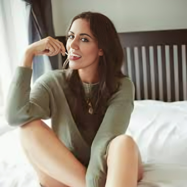 "Laura Mitchell: Actress, Director, and Writer | Career, Films & Future ...