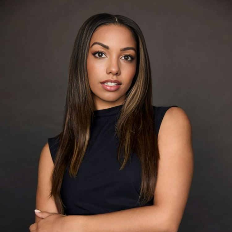 "Corinne Foxx: Actress, Model, and Advocate with a $12 Million Net Worth"