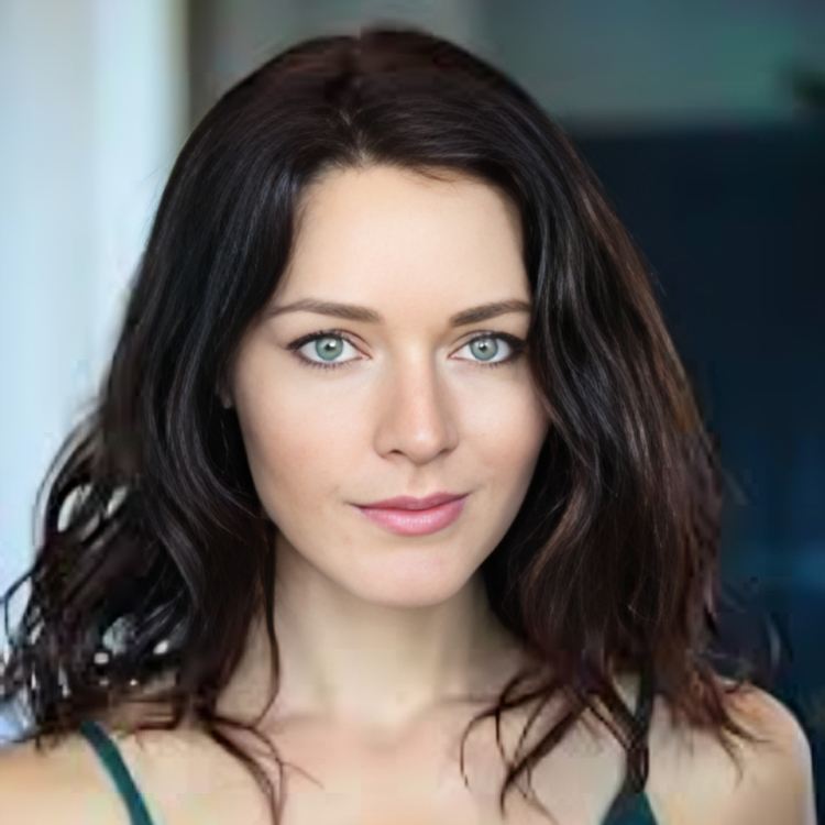 "Hannah Barefoot: Versatile Actress, Singer, and Creative Force in ...