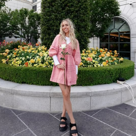 Haylee Hess: Social Media Star, Mom of Triplets & Parenting Influencer