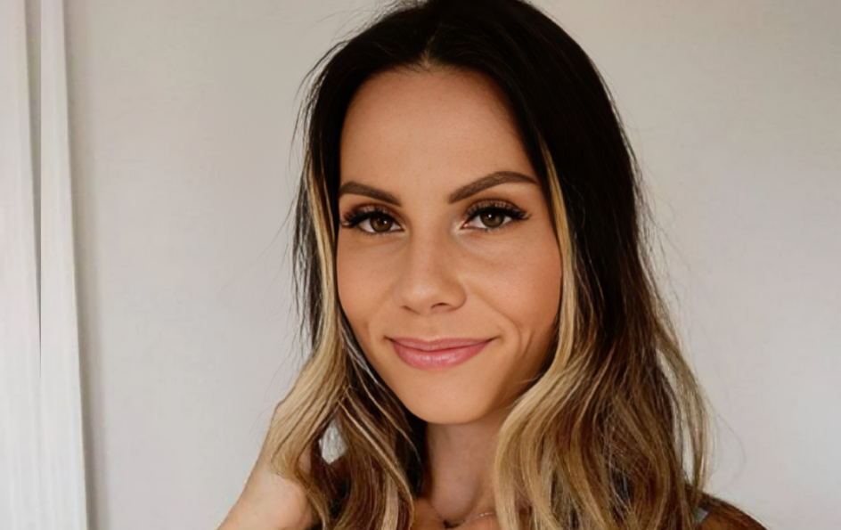 Amyy Woahh: Viral TikTok Star, Influencer & Fitness Enthusiast