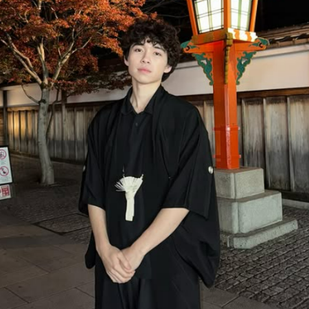 Asher Lara: Rising TikTok Star, Actor & Social Media Sensation