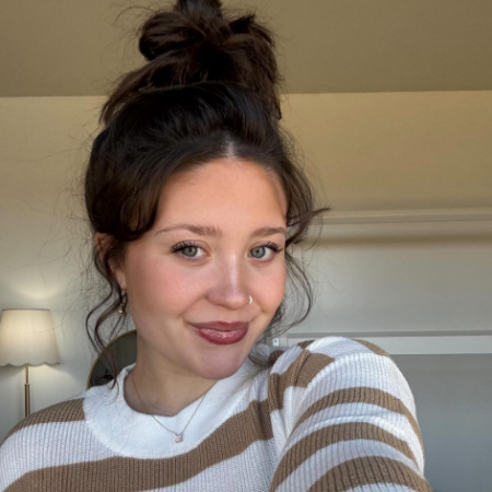 Addie McCracken: Family Vlogger, Young Mom, and Rising Social Media Star