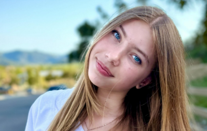 Nayeli Lo Vera: Rising Dance Star, Model & Rock Squad Sensation