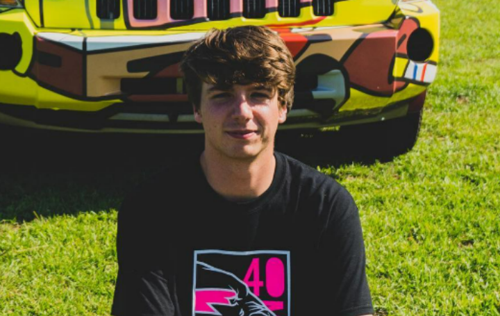 Karl Jacobs Biography: Net Worth, Career, Dream SMP, and Fun Facts (2025)