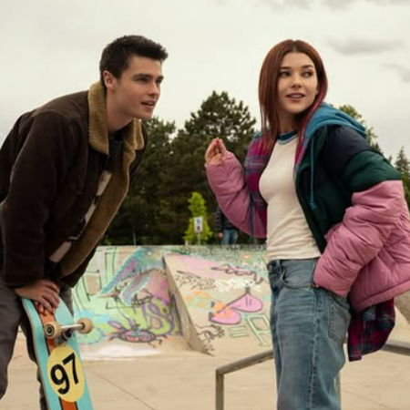 Felix Mallard: Rising Aussie Star of Ginny & Georgia, Musician & Model