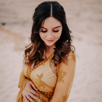 Izzy Larsen Biography | TikTok Star, Influencer & Mom’s Life Highlights