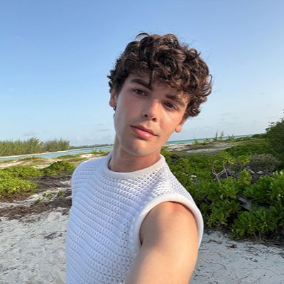 Duncan Joseph TikTok Star | Comedy, Sims Content & Influencer Biography ...