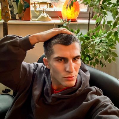 Charlie Jeer: Reality Star, Model & Musician from Too Hot to Handle ...